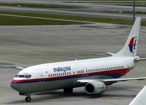 มาเลเซียแอร์ไลน์ MH70 มีปัญหาที่ห้องนักบิน ต้องกลับมาเลเซีย