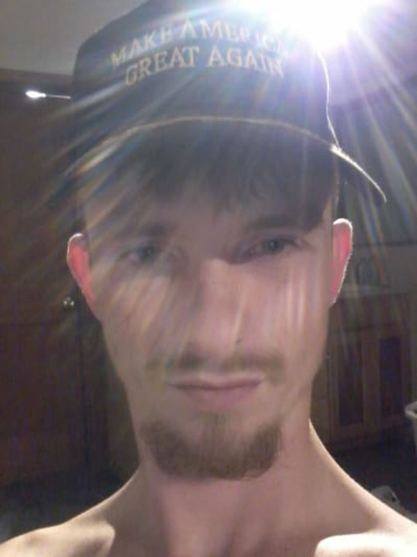 น้องชายฆ่าพี่ชาย เสียบดาบทะลุกะโหลกพี่ชาย เพราะคิดว่าเป็นมนุษย์กิ้งก่า