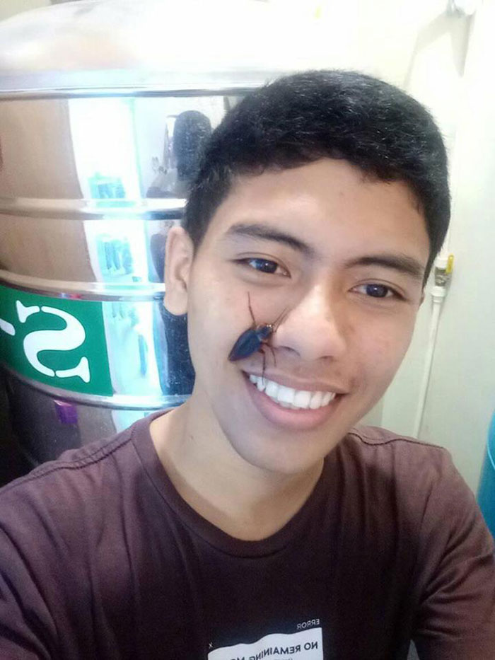 เอากับเขาสิ ผุดชาเลนจ์แมลงสาบ ท้าคนกล้าวางแมลงบนหน้า วัยรุ่นทำตามเพียบ