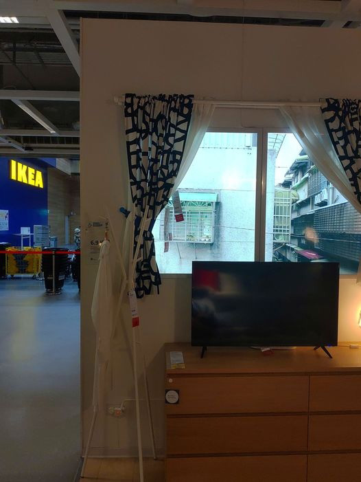 IKEA จัดโซนห้องตัวอย่างทำลูกค้าตกใจ สมจริงเกินไป บังเอิญหรือตั้งใจ คนแซวสนั่น