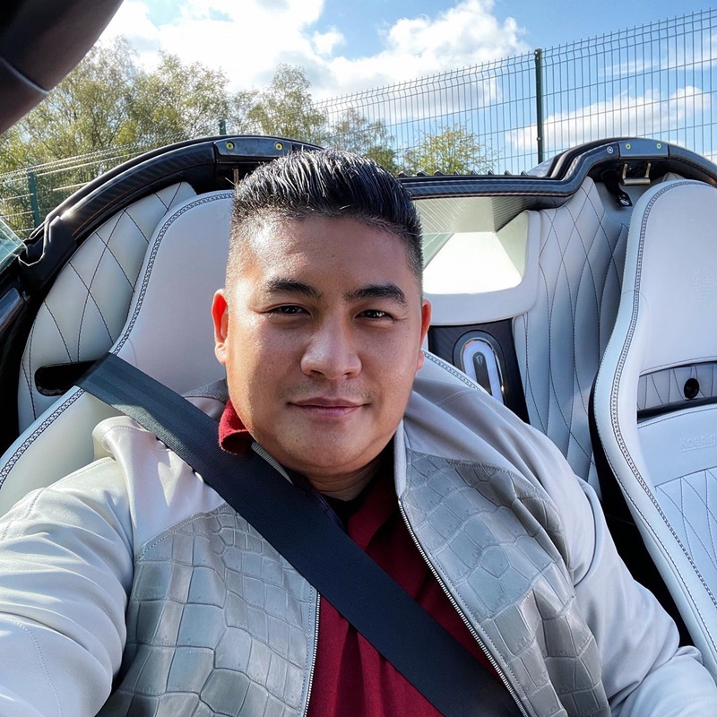 Leak Yim สามีบีท วิษณี ทายาทณุศาศิริ เจ้าของรถ Bugatti Chiron 300 ล้าน ...