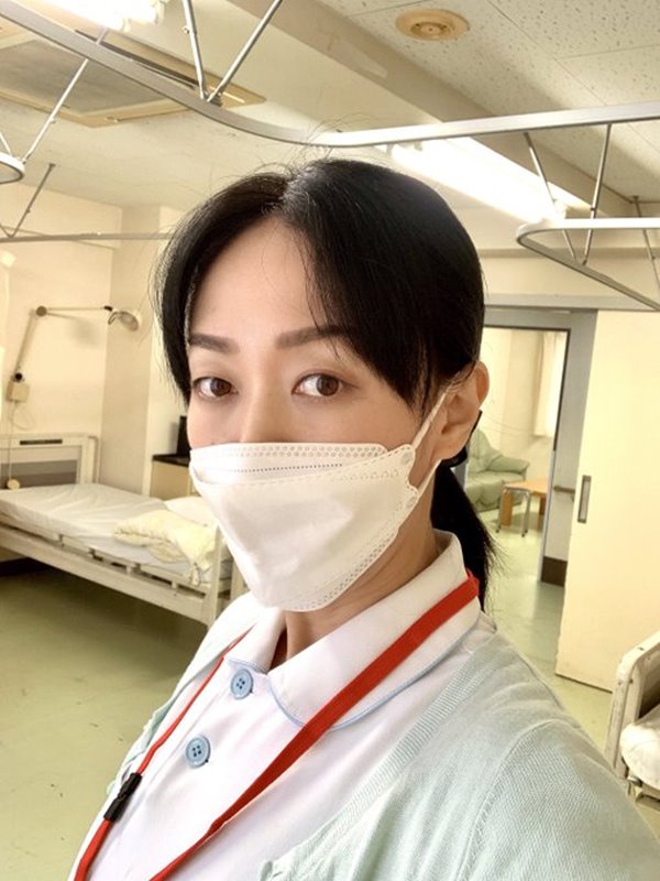 สาวญี่ปุ่น ตำนานแห่งวงการ AV อยู่มา 15 ปี มีหนังกว่า 2500 เรื่อง แต่ไม่เคยเปลื้องผ้า