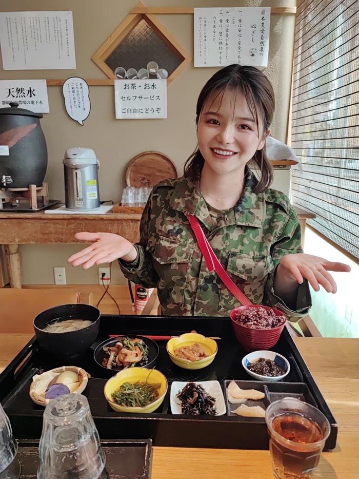 สาวแกร่งกองกำลังป้องกันตนเอง ผันตัวเป็นดาว AV เผยจุดพลิกชีวิต กดดันจนทน ...