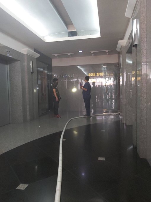 ไฟไหม้ ตึก RS Tower ถ.รัชดาภิเษก บริเวณชั้น 15 คาดไฟฟ้าลัดวงจร