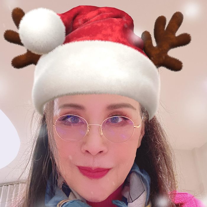 ทูลกระหม่อมฯ ทรงร้องเพลงคริสต์มาส ฉลองพระองค์ซานตี้ อวยพร Merry Christmas