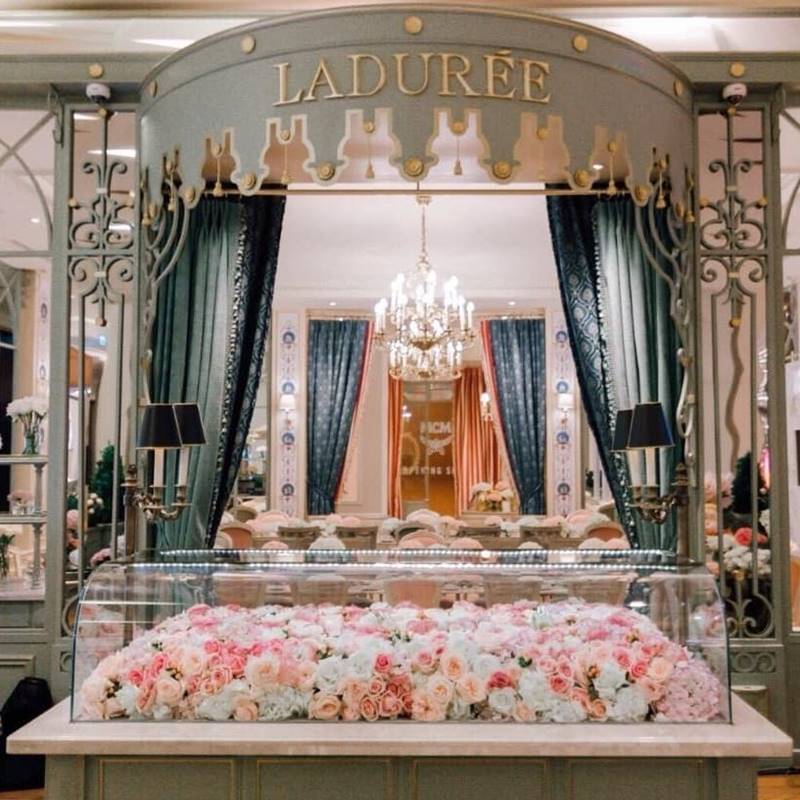 ลาดูเร่ ร้านขนมดัง ผู้บุกเบิกมาการองในตำนาน ประกาศปิดกิจการในไทย